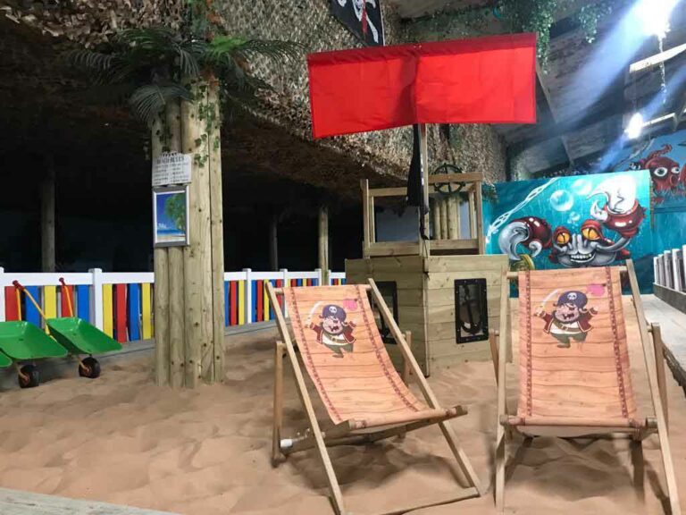 Castaway Cove - The Worlds of Castaway Play