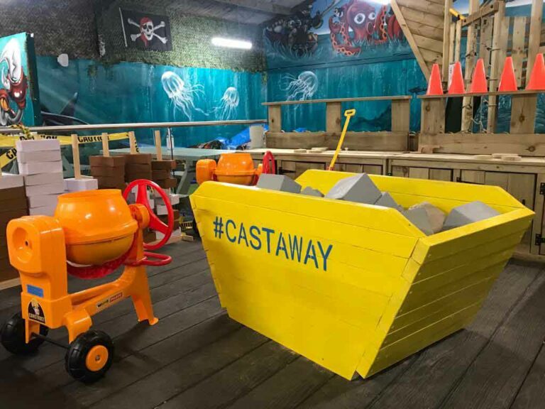 Castaway Cove - The Worlds of Castaway Play